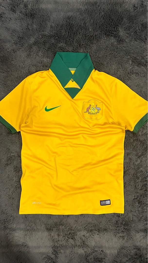 AUSTRALIA JERSEY (FUFU), Men's Fashion, Activewear on Carousell
