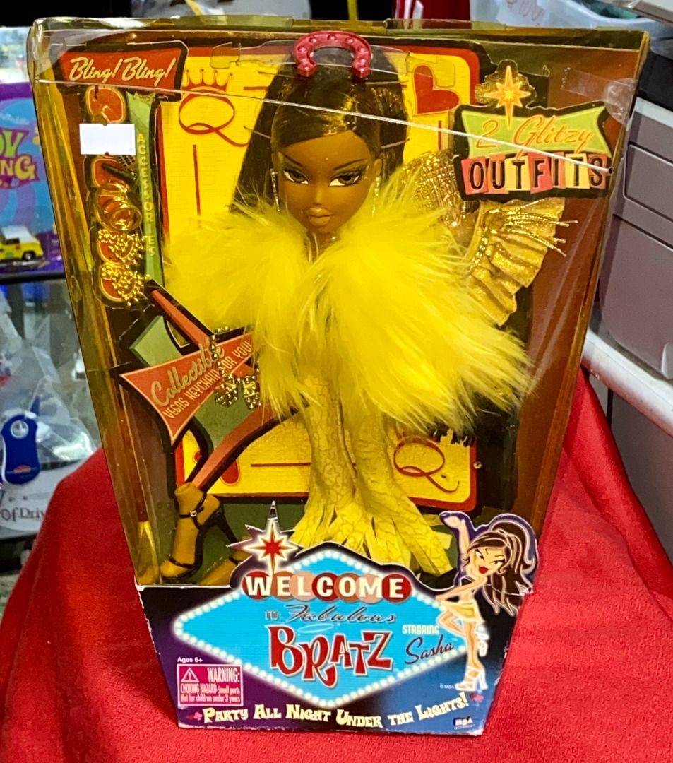 C1205 MGA 29209 WELCOME TO FABULOUS BRATZ STARRING # SASHA DOLL (2 GLITZY OUTFITS) COLLECTIBLE ...