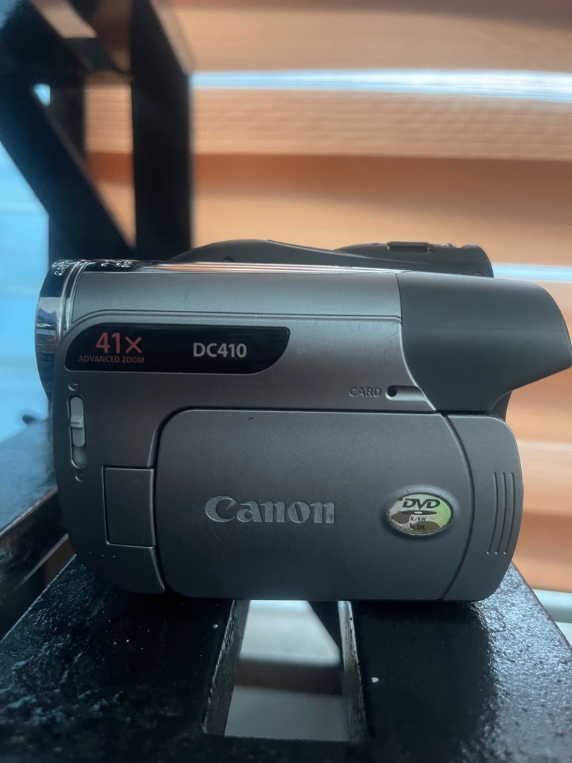 CANON DC410 COMPLETE SET, Photography, Cameras on Carousell