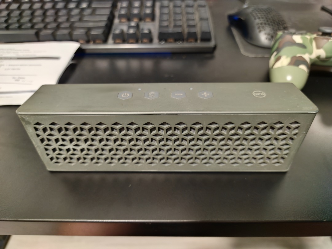 Creative Muvo Mini IP66 speaker, Audio, Soundbars, Speakers ...