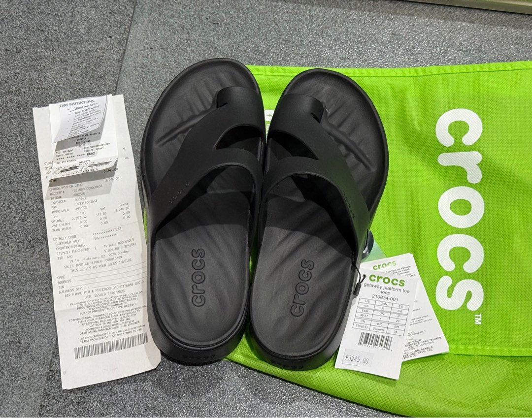 Crocs getaway platform toe loop with receipt brand new, Women's Fashion ...