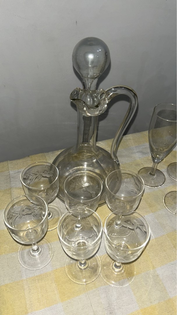 Gelas kaca antik kristal, Perabotan Rumah di Carousell