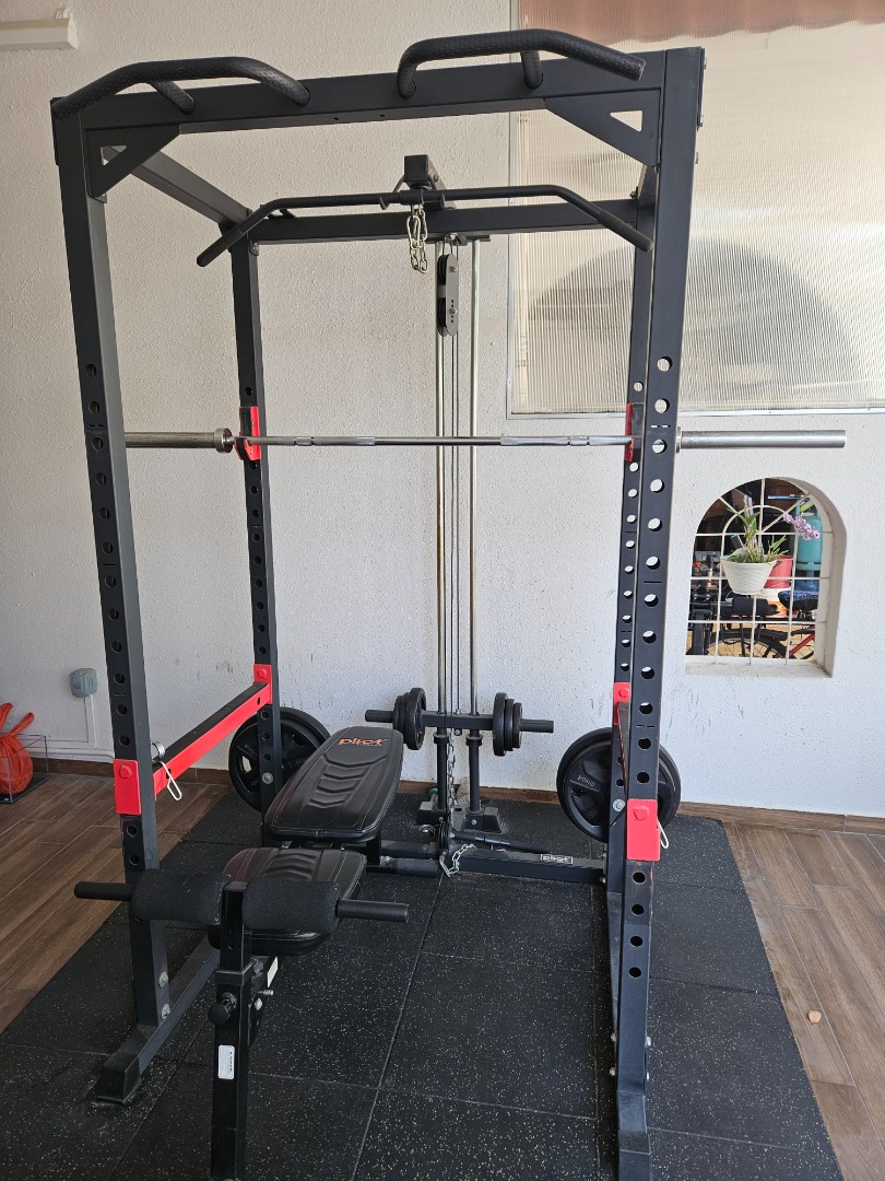 Gym racks with plates and bench, Sports Equipment, Exercise & Fitness ...