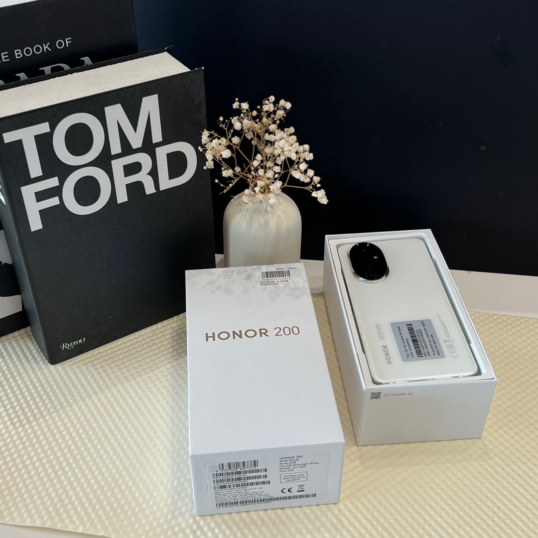 Honor 200 256GB Moonlight White, Mobile Phones & Gadgets, Mobile Phones ...