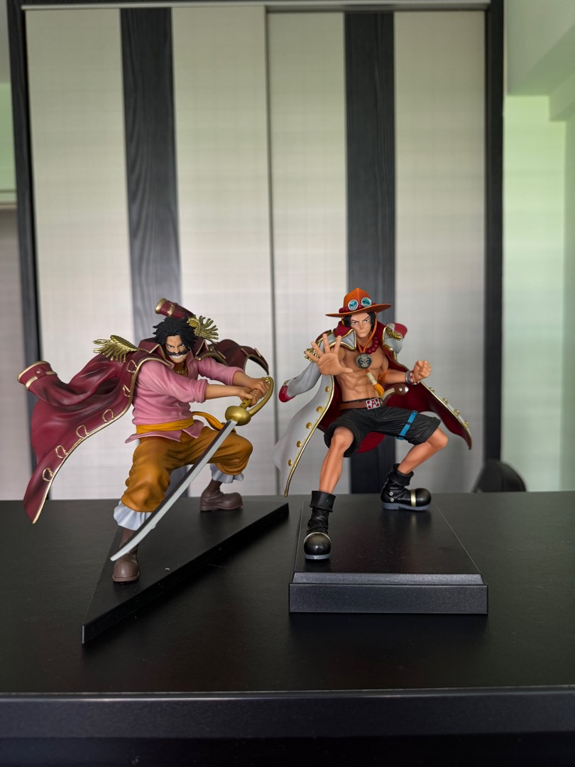 Ichiban Kuji One Piece Legends Over Time Prize B (Gold D. Roger) and ...
