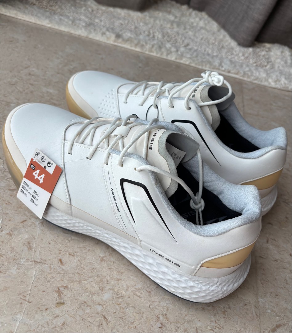 Inesis Golf Shoes, Sports Equipment, Sports & Games, Golf on Carousell