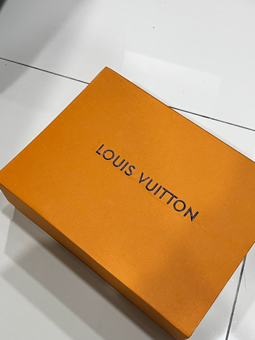 Louis Vuitton Box (Defected), Luxury, Bags & Wallets on Carousell