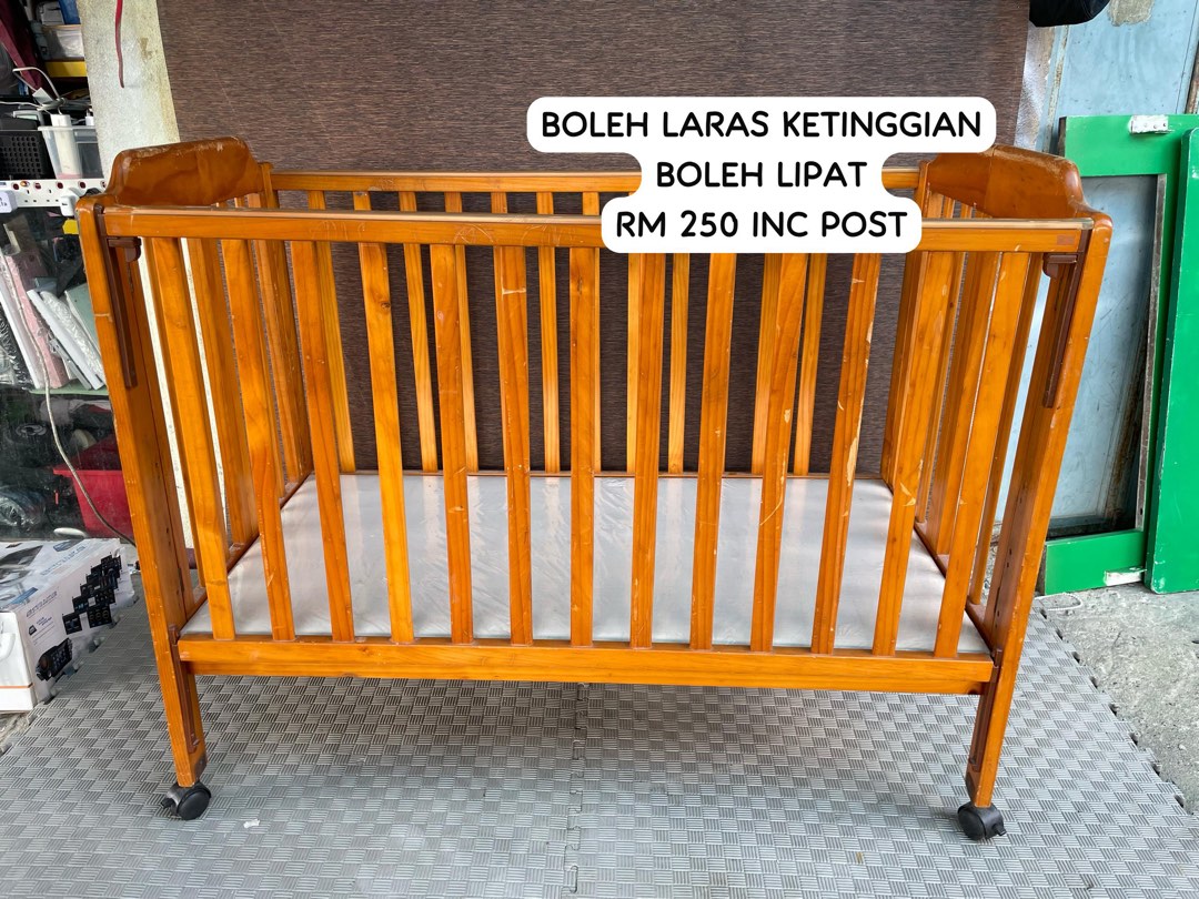 Mama Love Baby Coat/ Katil Baby, Babies & Kids, Baby Nursery & Kids ...