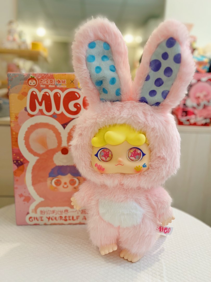 Migo 400% Pink Bunny, Hobbies & Toys, Toys & Games on Carousell