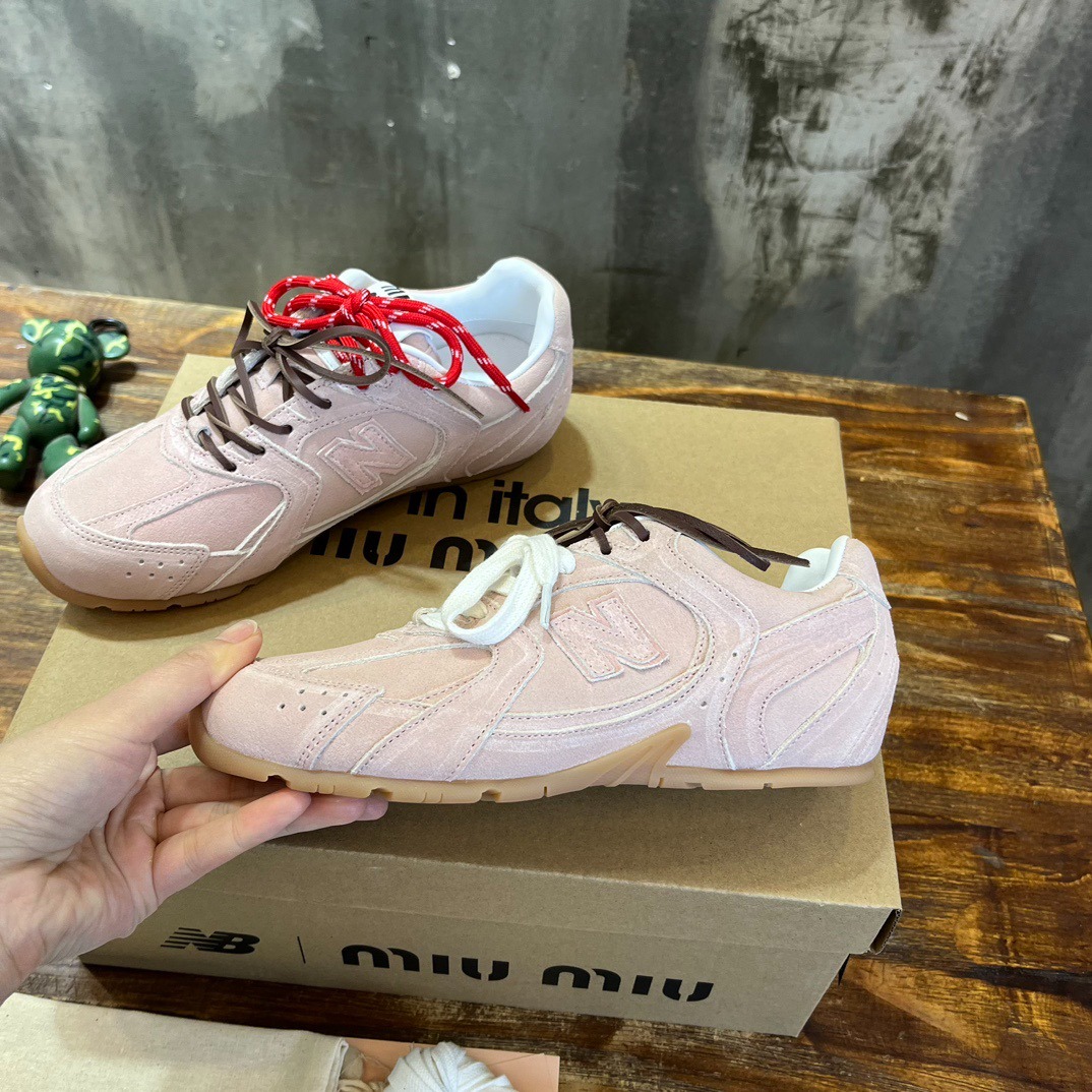 New Balance x MIU MIU NB 530 pink, Women's Fashion, Footwear, Sneakers ...