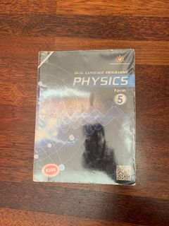 PHYSICS KSSM FORM 4 TEXTBOOK, Hobbies & Toys, Books & Magazines ...