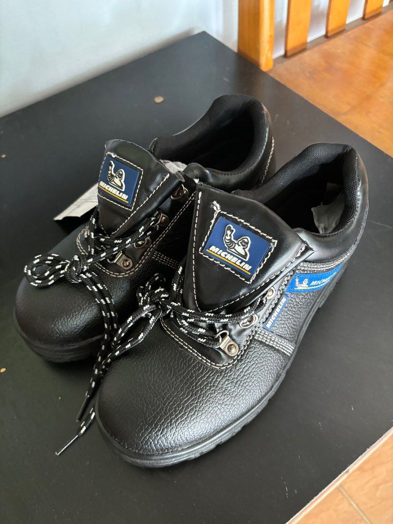 Safety boot low cut, Men's Fashion, Footwear, Boots on Carousell