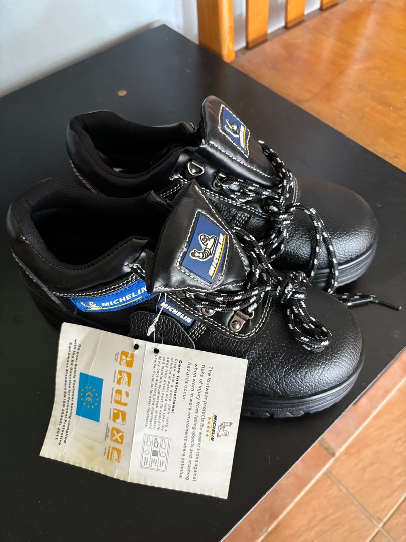 Safety boot low cut, Men's Fashion, Footwear, Boots on Carousell