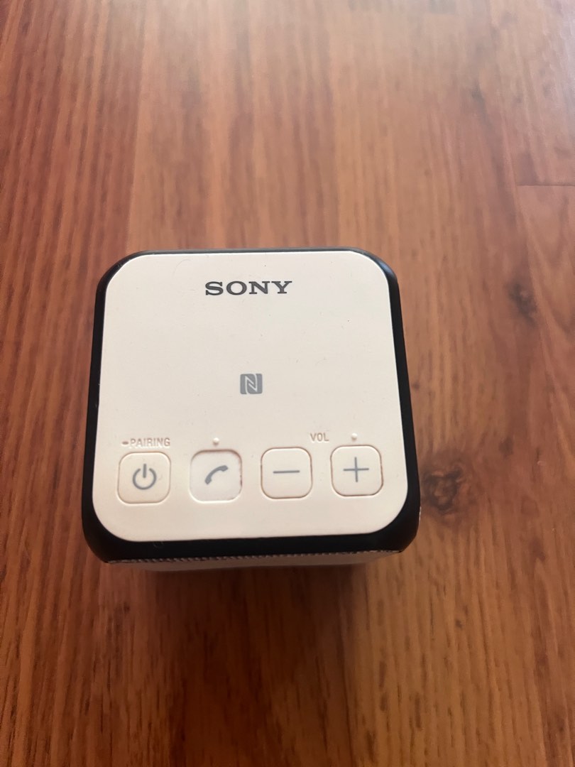 Sony SRX - 11 Portable Bluetooth Speaker, Audio, Soundbars, Speakers ...