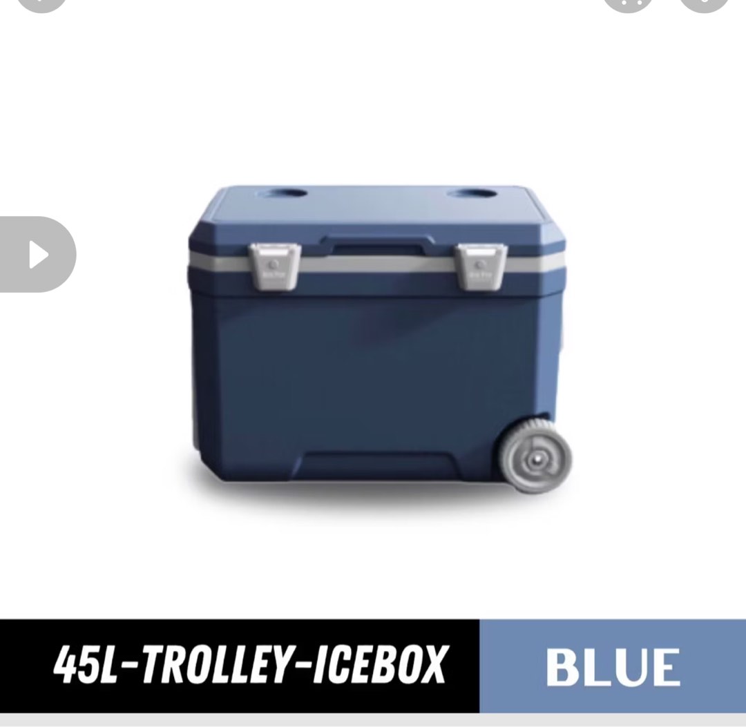 Super new cooler box 45L, Everything Else on Carousell
