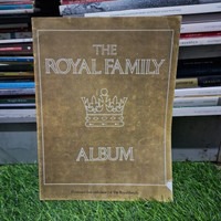 The Royal Family Album - Original, Buku & Alat Tulis, Buku di Carousell