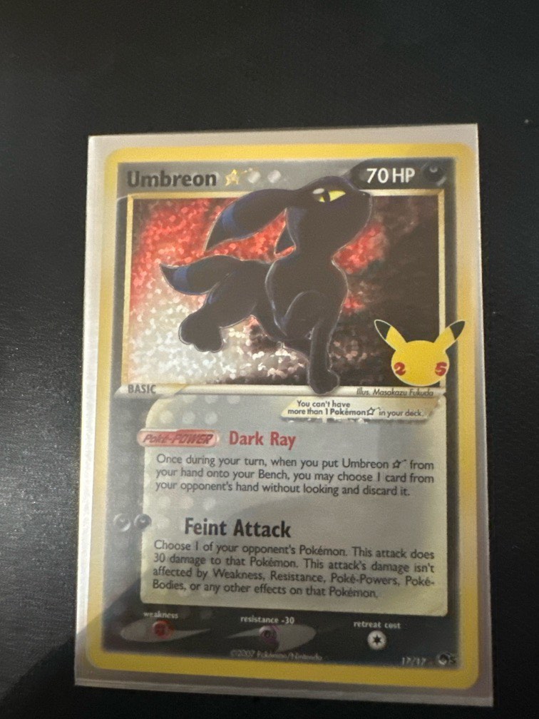 Umbreon Gold Star Pokemon Celebrations (Mint Condition), Hobbies & Toys ...