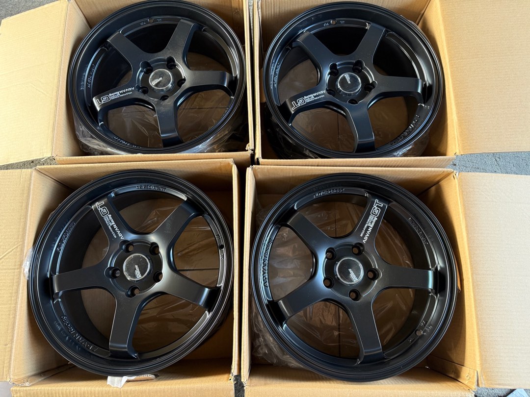 17” Advan GT Design code RGWG37FF Black mags 5Holes pcd 114 Bnew, Car ...