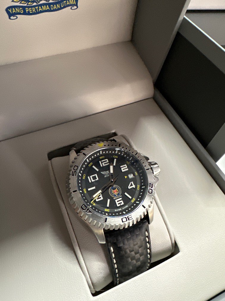 Aviator SAF MR Watch, Luxury, Watches on Carousell