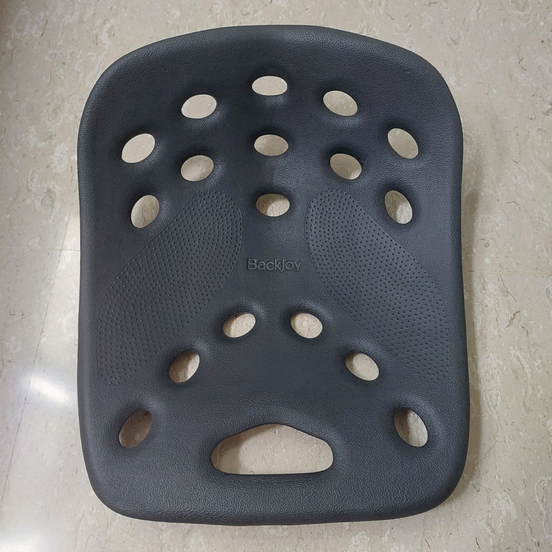 BACKJOY SITSMART POSTURE PLUS (BLACK), Health & Nutrition, Braces, Support & Protection on Carousell