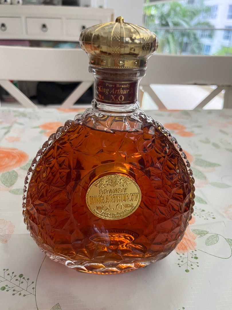 Brandy king Arther xv & Johnnie walker black label, Food & Drinks ...