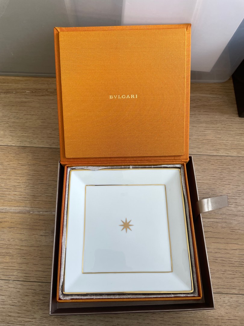 Bvlgari gold star collectors decor plate, Furniture & Home Living ...