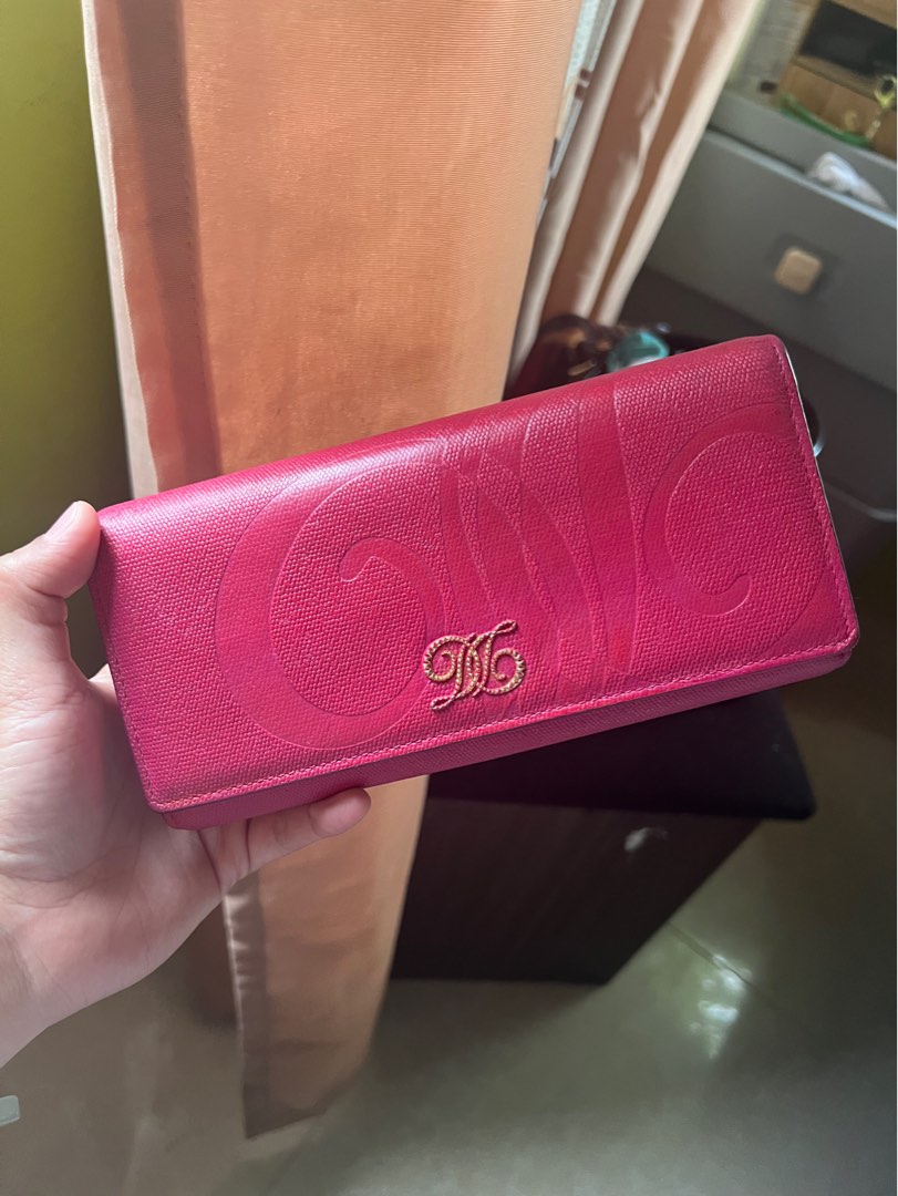 Daks long wallet, Luxury, Bags & Wallets on Carousell