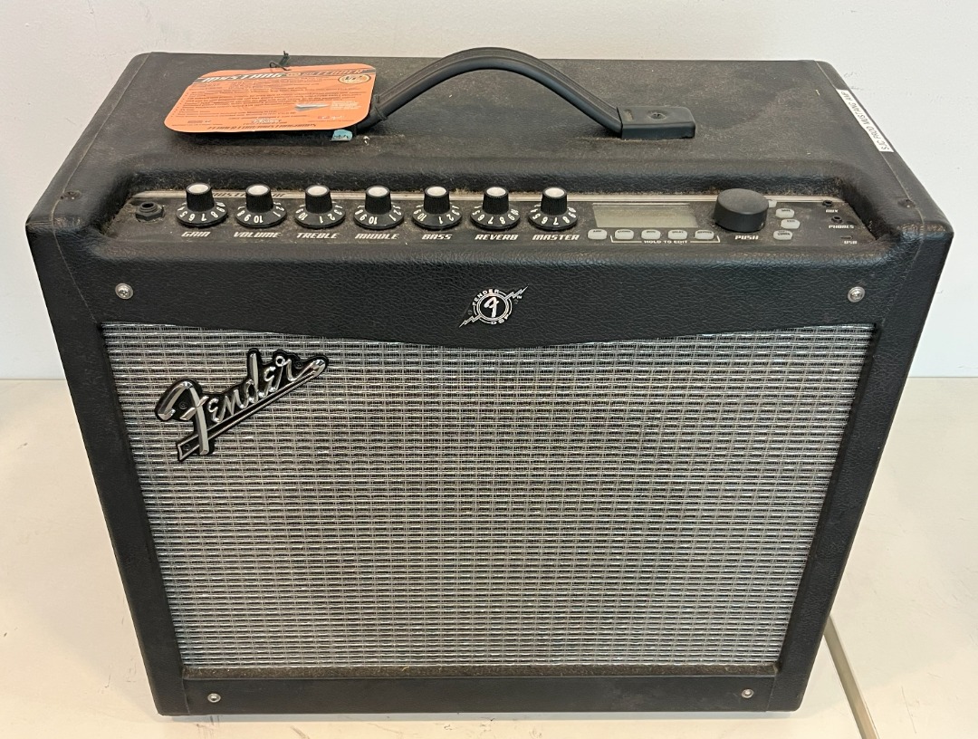 Fender Mustang III V2 guitar amplifier. Offering 100 watts of power ...