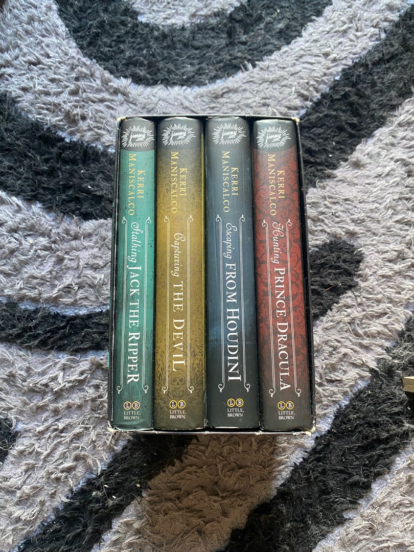 [HB] Stalking Jack the Ripper by Kerri Maniscalco (Stalking Jack the ...