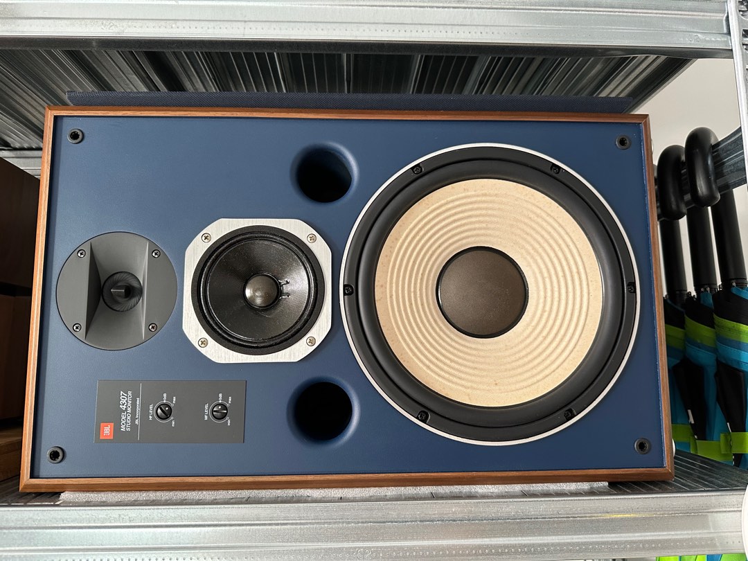 JBL studio monitor 4307, 音響器材, Soundbar、揚聲器、藍牙喇叭、耳擴 - Carousell