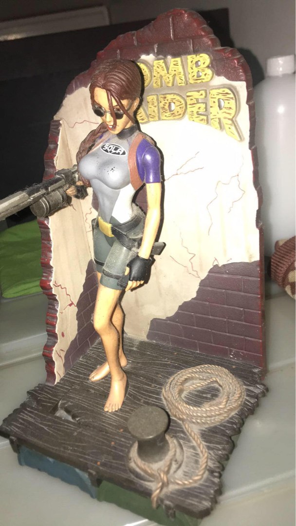 Lara Croft Figure, Hobbies & Toys, Toys & Games on Carousell