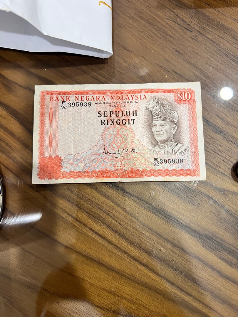 Old 10 ringgit note., Hobbies & Toys, Collectibles & Memorabilia ...