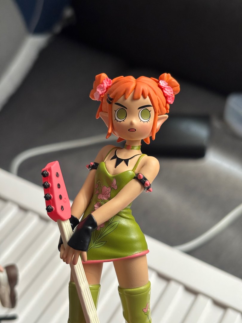 Popmart Peach Riot Gigi Leaf, Hobbies & Toys, Toys & Games on Carousell