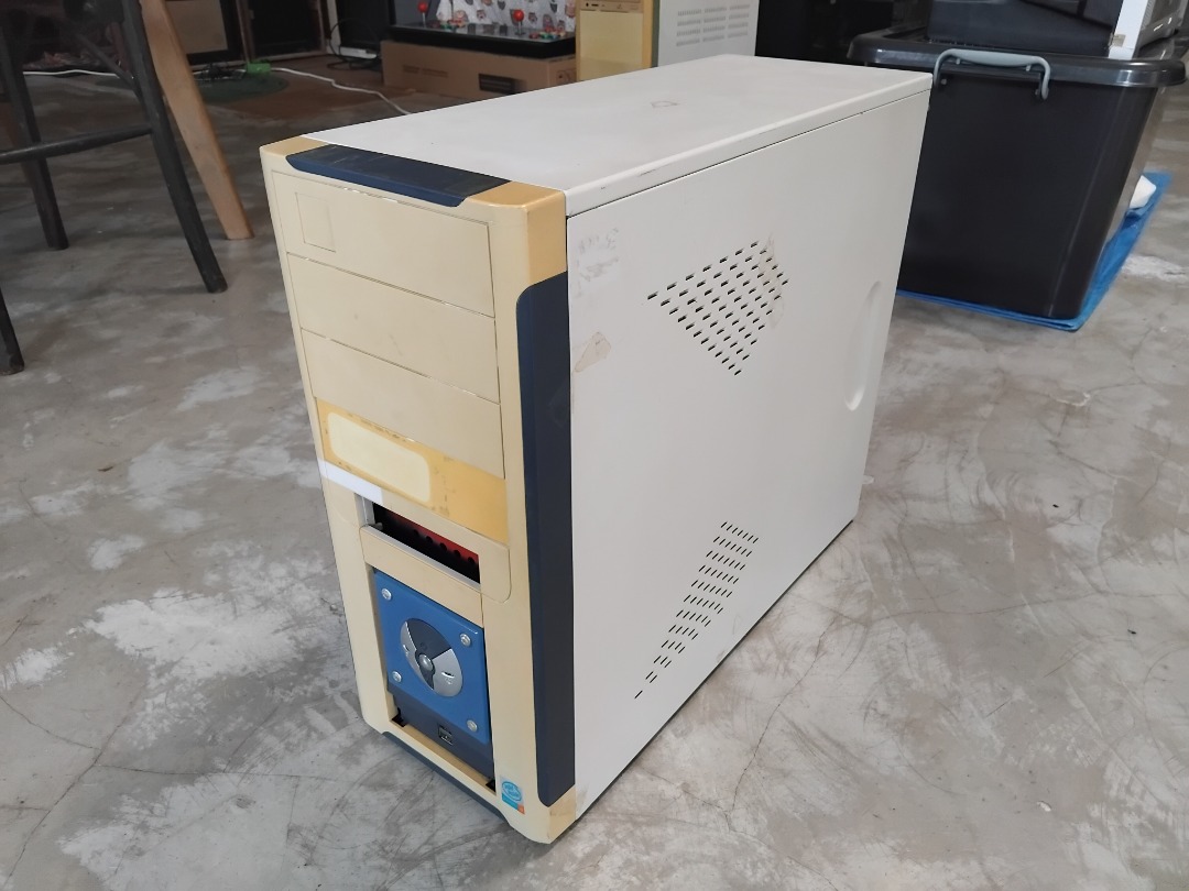 Retro Specs PC Casing + Motherboard, Computers & Tech, Desktops on ...