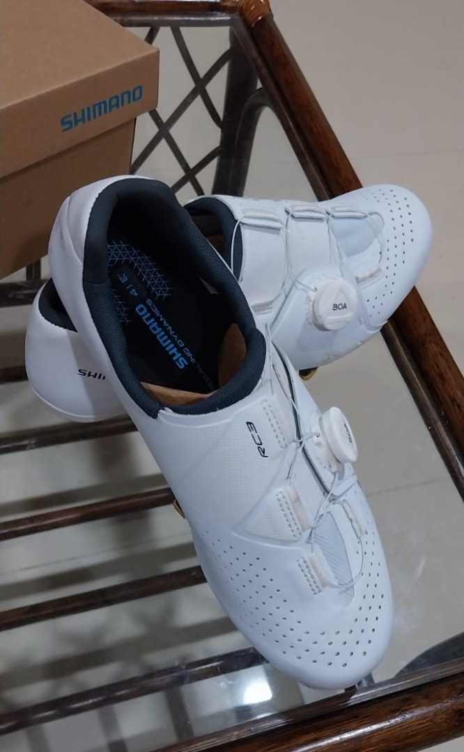 Road Bike Cleat Shoes - Shimano RC3, Sports Equipment, Bicycles & Parts ...