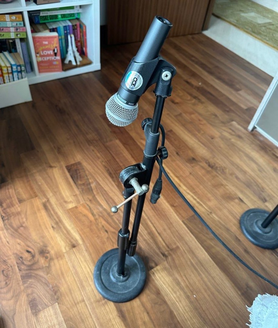 SHIRE SM58 voice mic, Audio, Microphones on Carousell