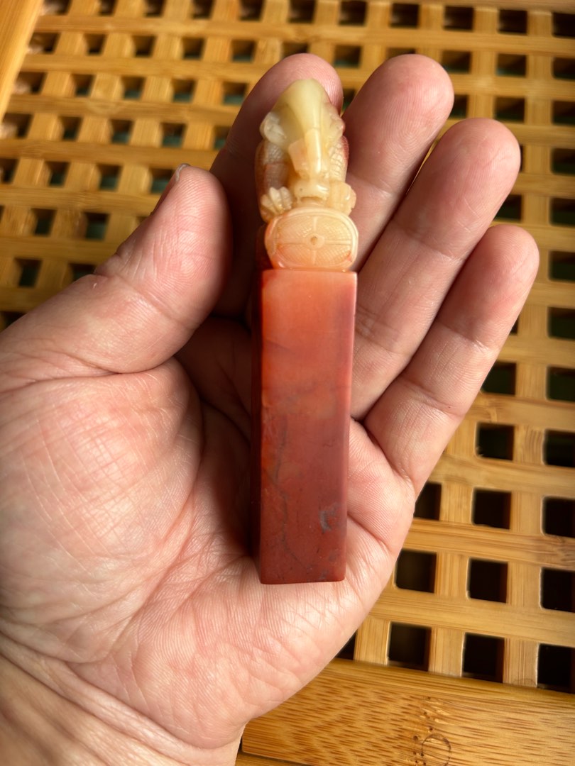 老寿山石 龙引四方财 四方章 9x1.5 cm x 63g, Hobbies & Toys, Memorabilia & Collectibles, Vintage Collectibles ...