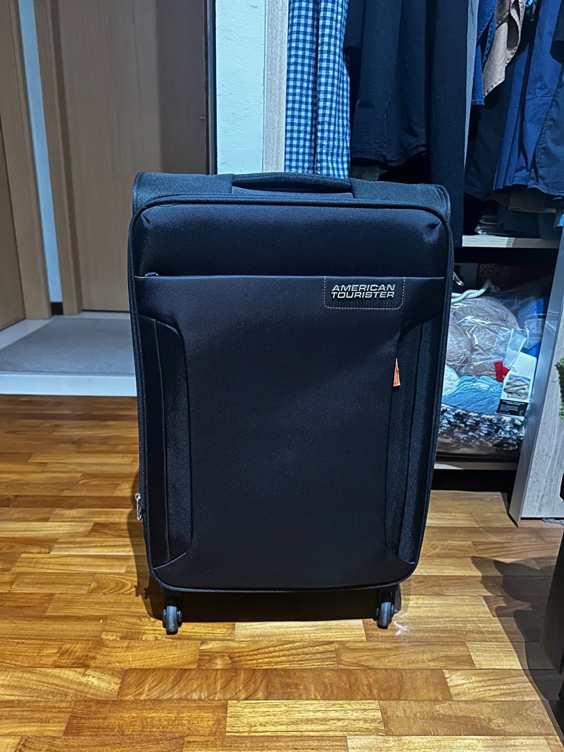 American Tourister Spinner Luggage, Hobbies & Toys, Travel, Luggage on ...