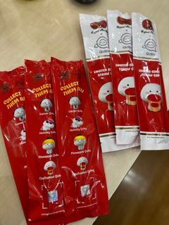 ChaTraMue x Quby straw cap, Hobbies & Toys, Collectibles & Memorabilia ...