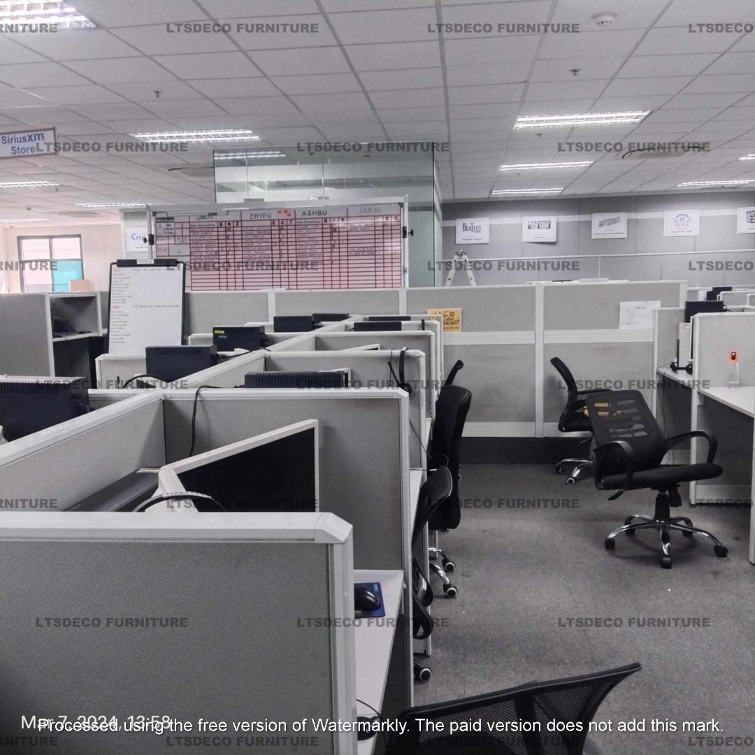 CUBICLE WORKSTATIO TABLE- OFFICE PARTITION- OFFICE FURNITURE, Furniture ...