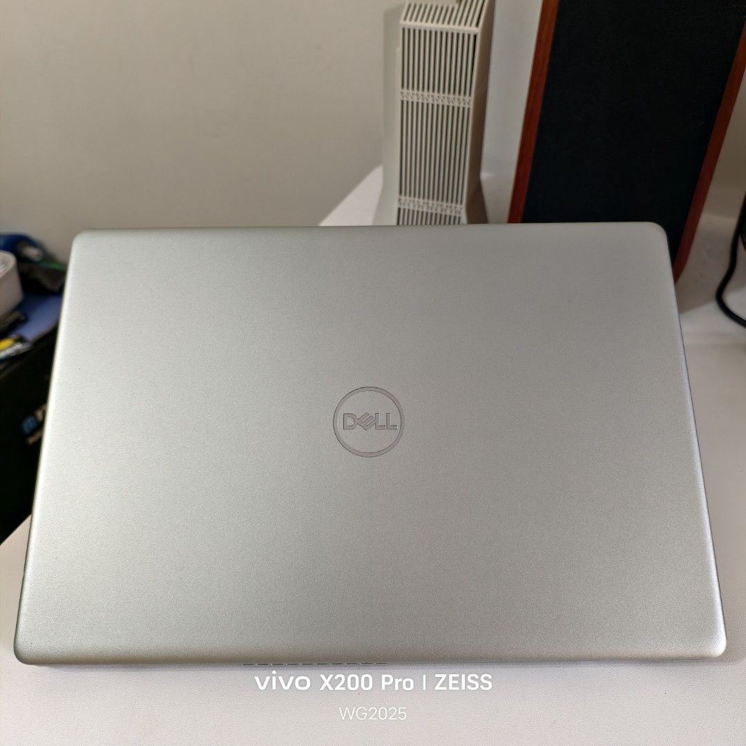 Dell Inspiron 15 3501, Nvidia MX330 Graphic, Intel i5-1135G7, SSD + HDD ...