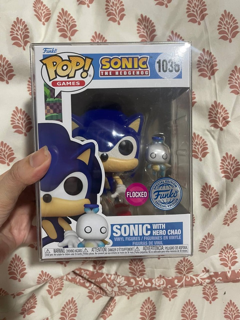 Funko Pop Sonic with Hero Chao, Hobbies & Toys, Toys & Games on Carousell