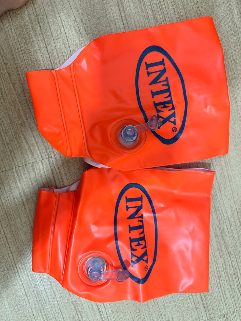Inflatable arm bands for kids, Sports Equipment, Sports & Games, Water ...