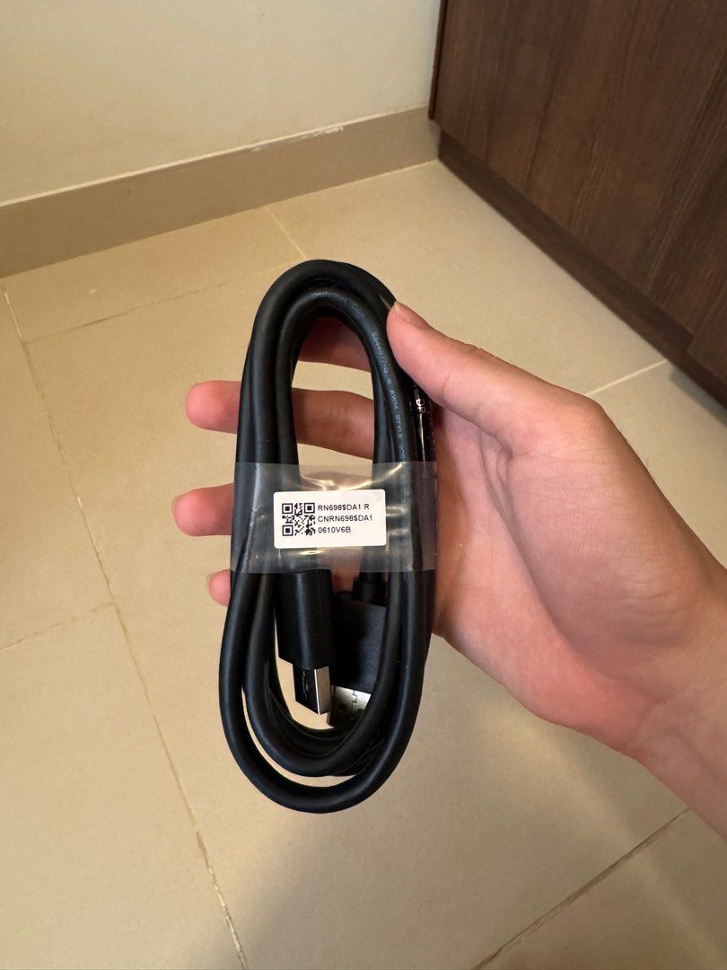 Official Dell V2.0 Display Port Cable (1.8m), Computers & Tech, Parts ...