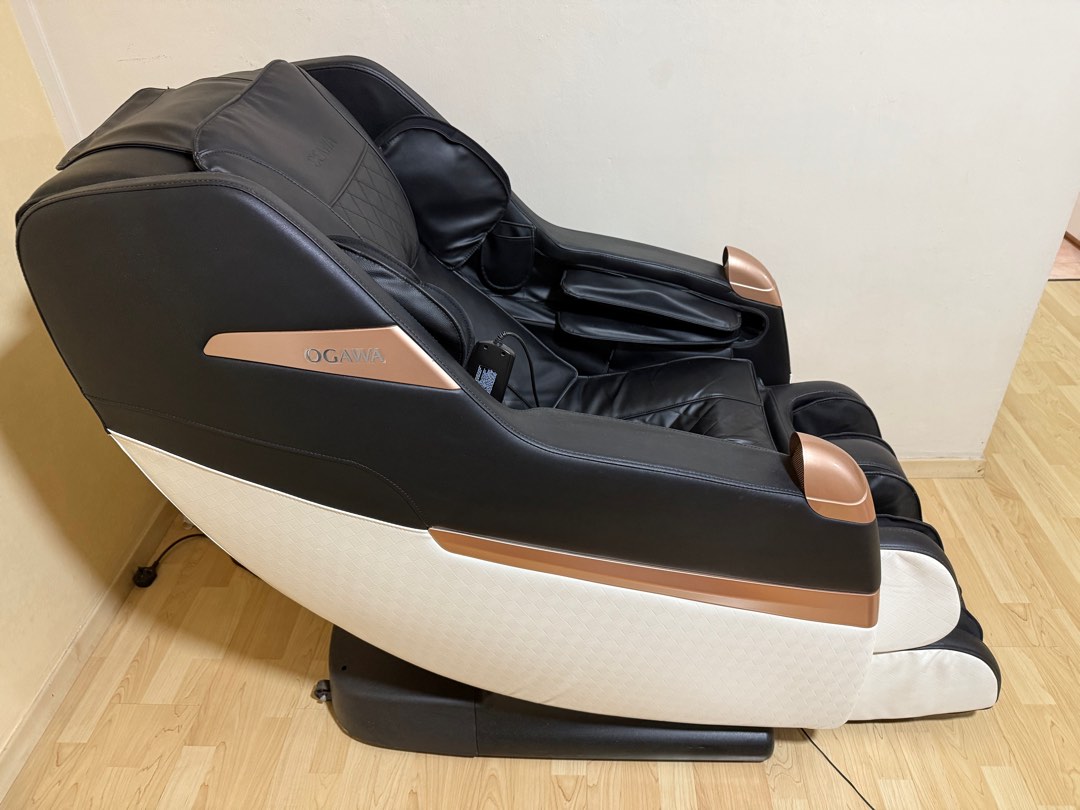 Ogawa Smart Jazz Massage Chair, Health & Nutrition, Massage Devices on ...