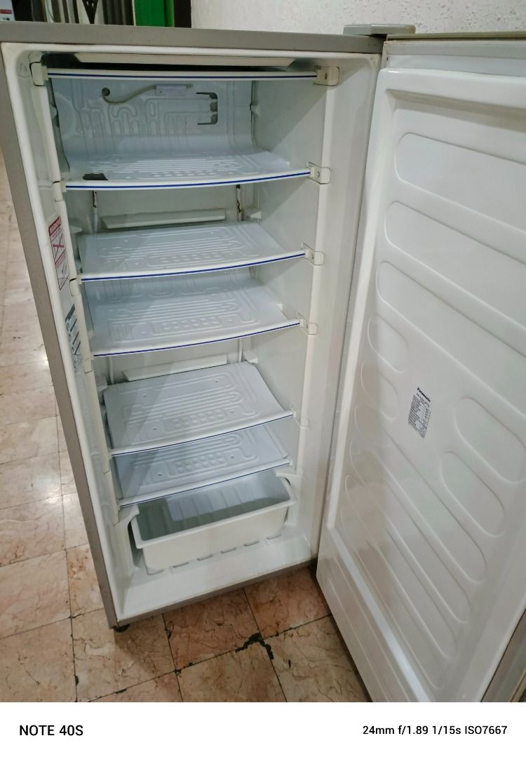 Panasonic Upright Freezer, suitable for scrap (COMPRESSOR is GOOD ...