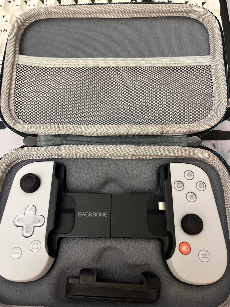 Playstation backbone lightning, Video Gaming, Video Game Consoles ...