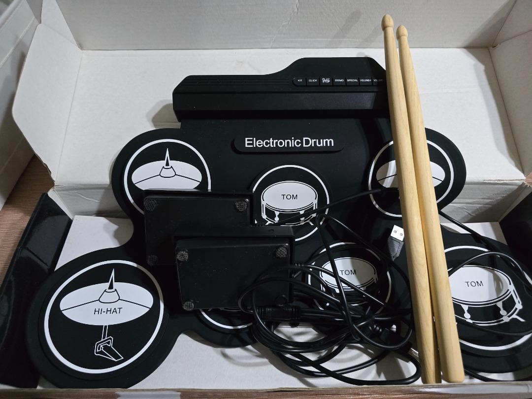 Portable Electronic Drum Pad G3002, Hobbies & Toys, Music & Media ...