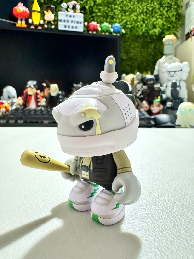 Superplastic Janky Series 4 Shu Dog Vinyl Toy / Art Toy, Hobbies & Toys ...