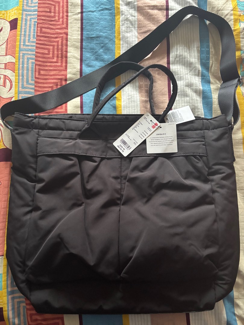 Uniqlo 2 Way Utility Bag (Unisex), Women's Fashion, Bags & Wallets ...